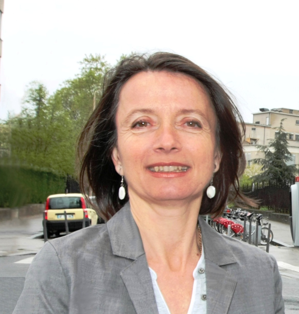 Législatives 4e circonscription : Anne-Marie Pech veut "assouplir les ...
