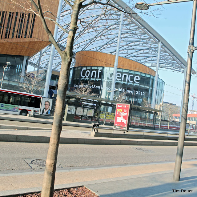 Le centre commercial Confluence songe à ouvrir le dimanche - Lyon Capitale