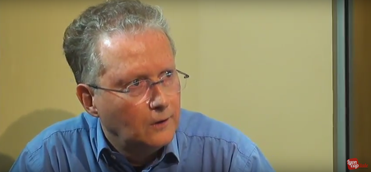 Daniel Bellut (François Asselineau) : "On n'a rien à voir avec le FN ...