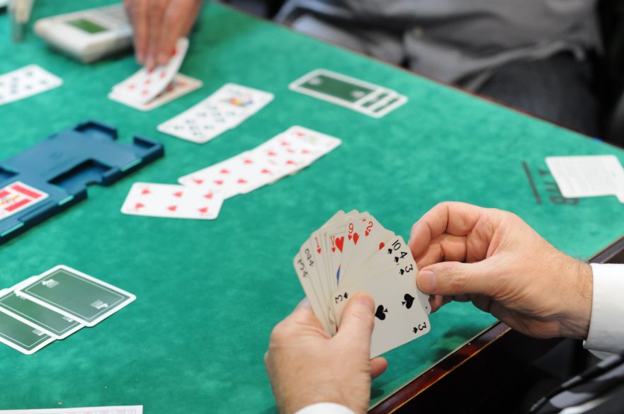 Mondiaux de bridge à Lyon: très bon début pour les équipes françaises ...