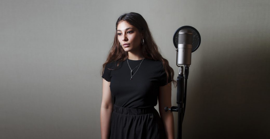 Entretien avec Chilla, rappeuse paradoxale - Lyon Capitale