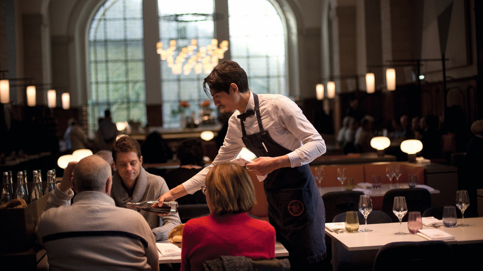 Tables lyonnaises : Le Grand Réfectoire, une salle à manger ...