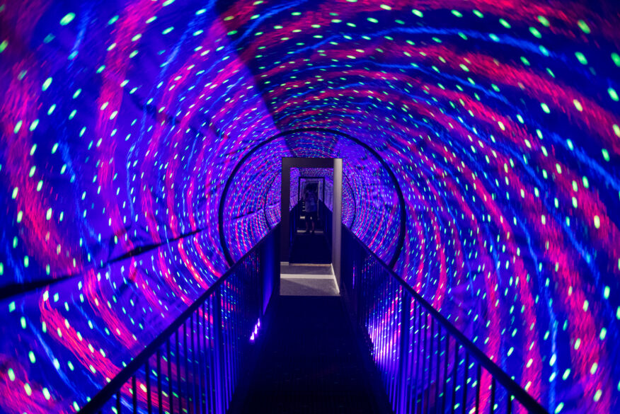 Visite immersive au musée de l’Illusion de Lyon, un lieu qui renverse ...