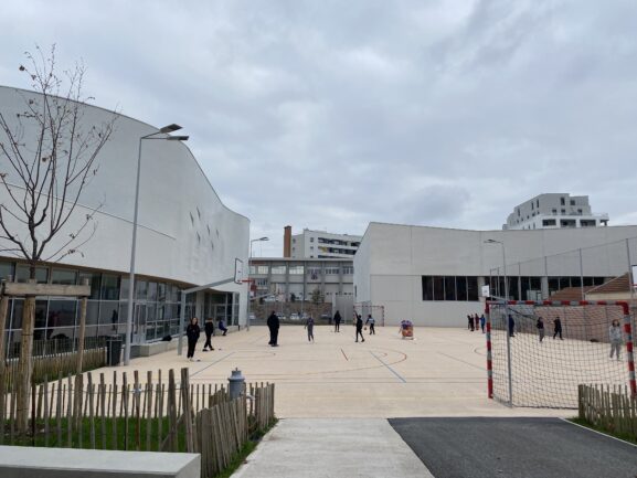 Villeurbanne : inauguration du collège Gilbert Chabroux