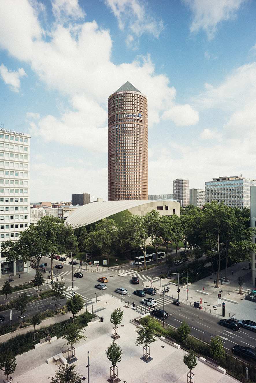L’architecture lyonnaise et ses secrets : le triomphe du béton - Lyon ...