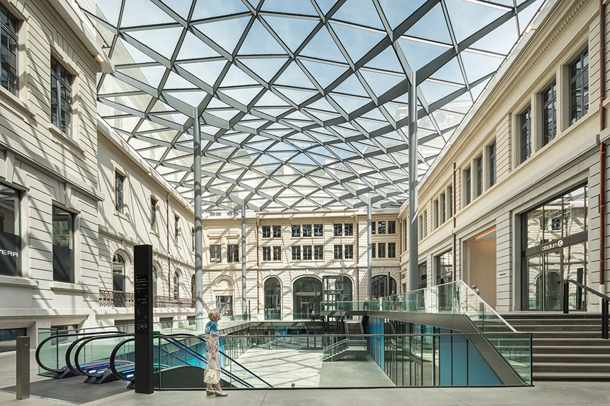 Lyon : une nouvelle enseigne d'ameublement ouvre à l'Hôtel-Dieu